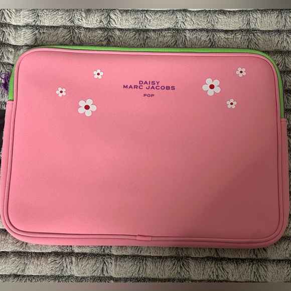 Marc Jacobs | Bags | Marc Jacob Laptop Bag | Poshmark